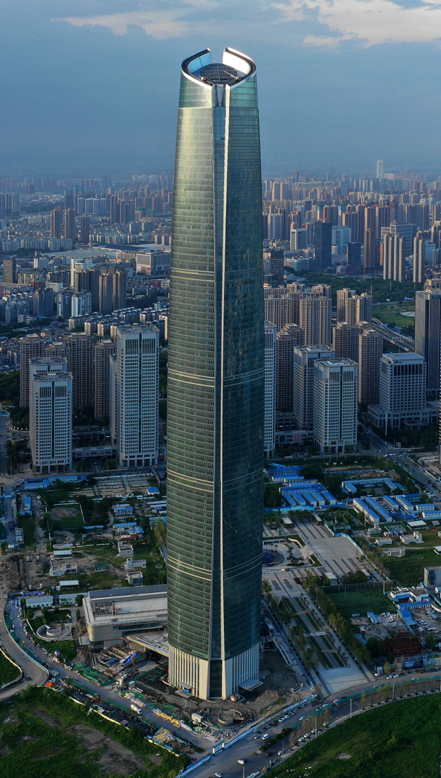 Wuhan Center Tower – Supertall!