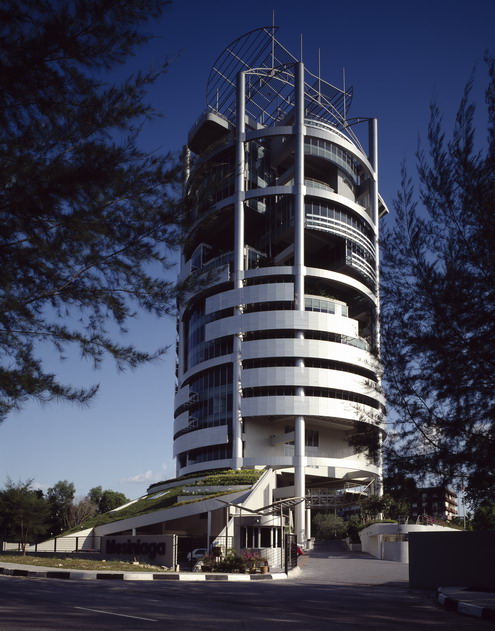 Ken Yeang - The Skyscraper Museum