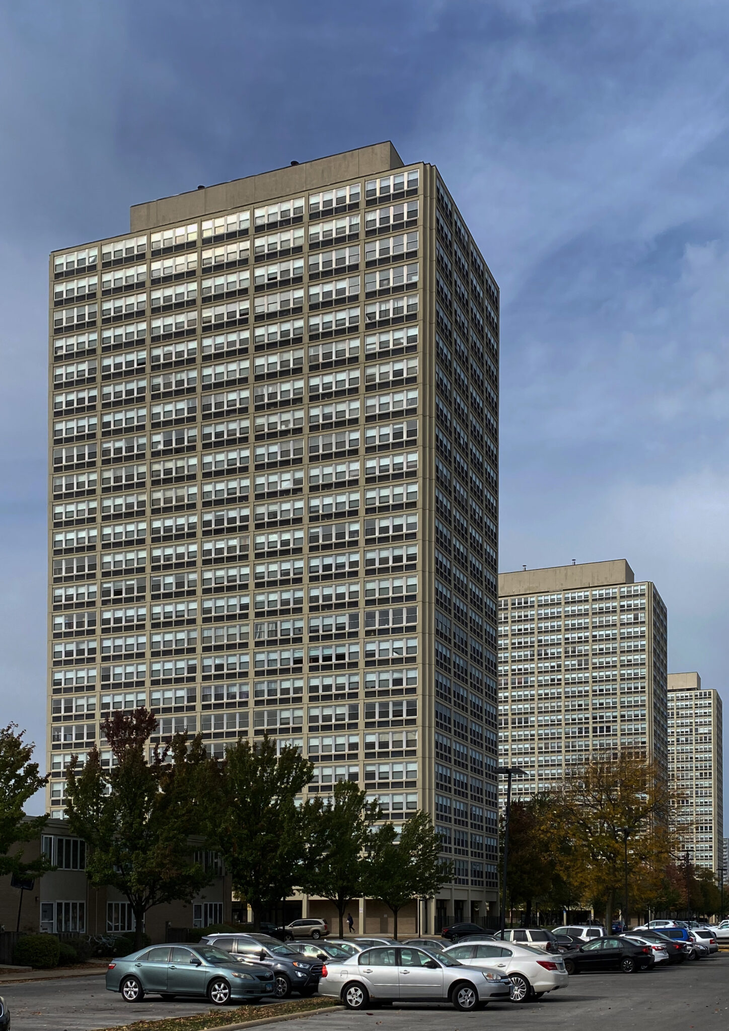 Concrete Solutions: Residential High-Rises in Chicago - The Skyscraper ...